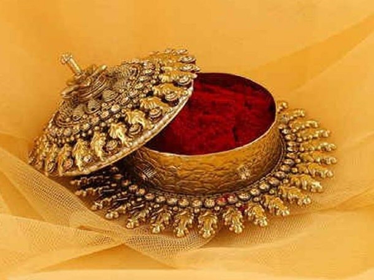 Keep these Things under pillow for remove obstacles and get success in ...