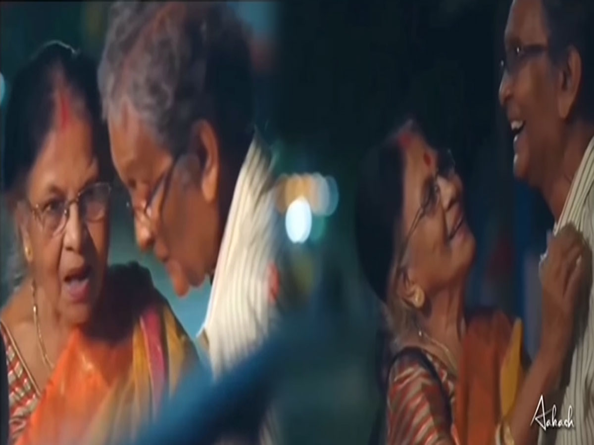 trending today Uncle gave romantic gift to aunt in old age cute video ...