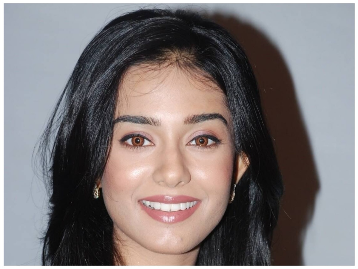 Actress Amrita Rao and her husband RJ Anmol reveal they spent only Rs 1 ...