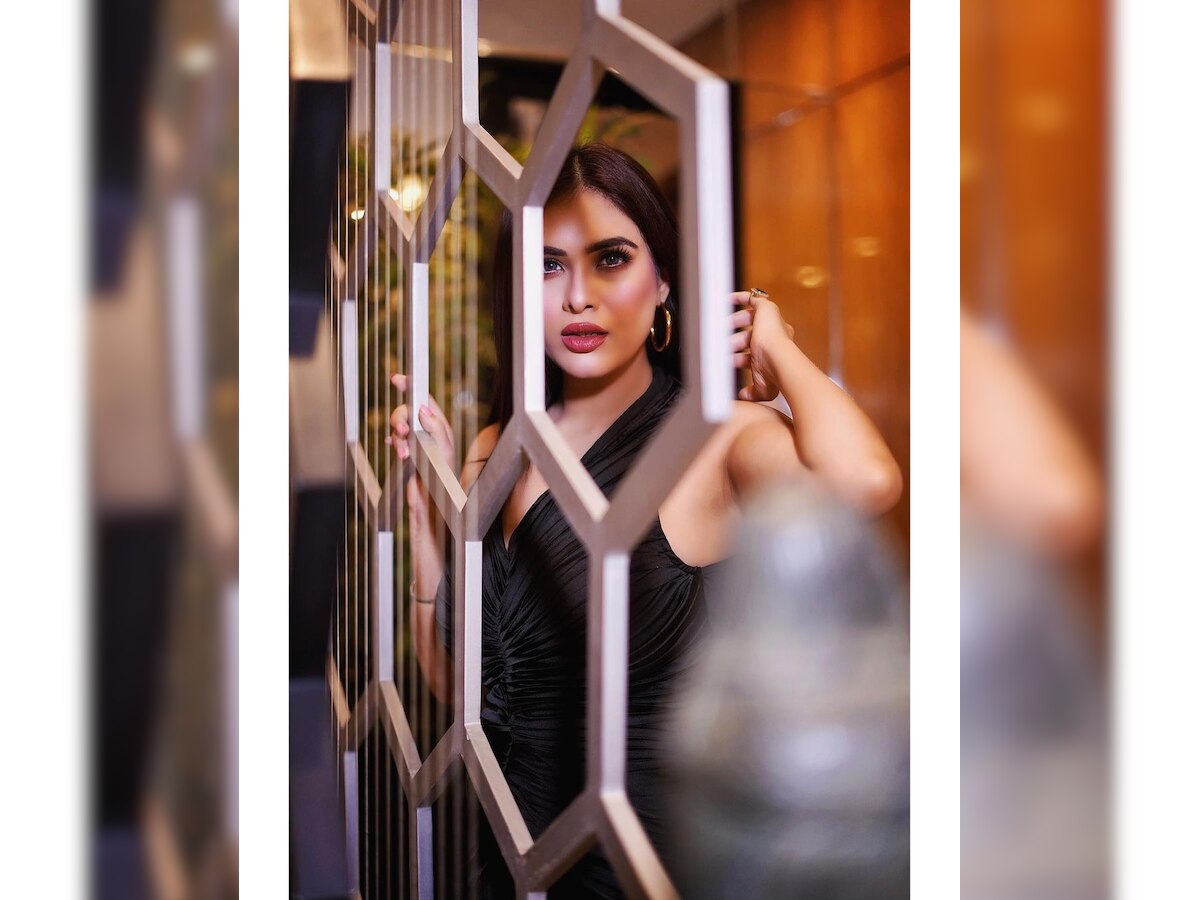 bhojpuri superstar Neha Malik shares photos on instagram
