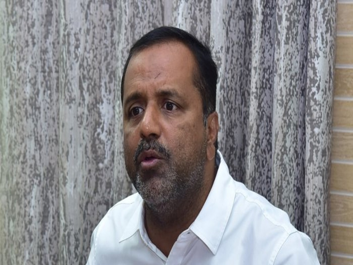 Karnataka Assembly Get First Muslim Speaker Name Khader Karnataka