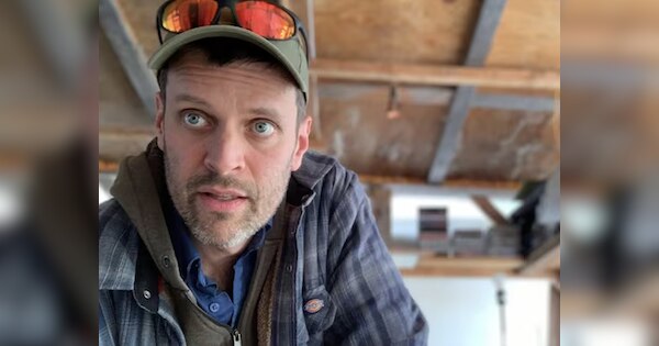 Author Tim Boucher write over 100 novels From ChatGPT in less than a ...