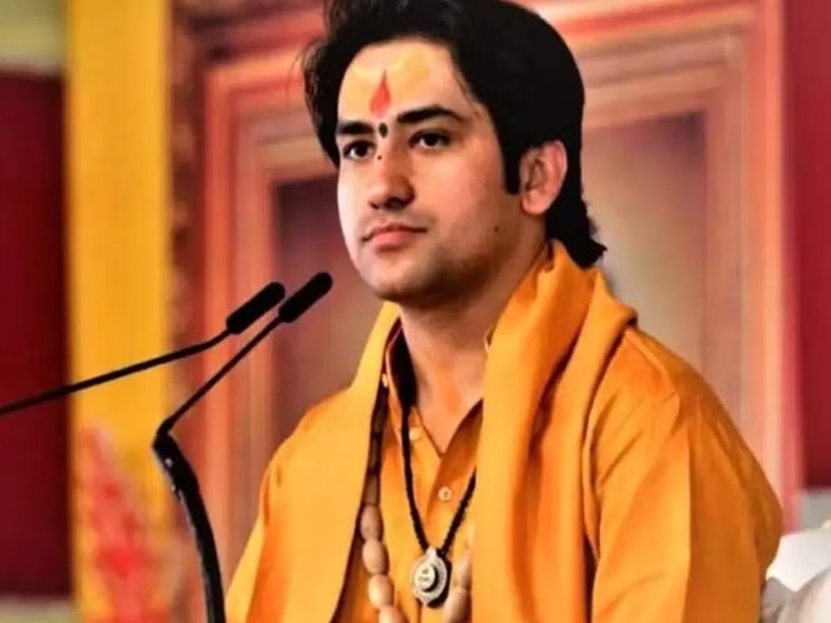 Bageshwar Dham Dhirendra Krishna Shastri Biography Know about Parents ...