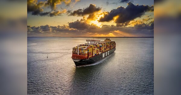 Ship Slow Spped: ସମୁଦ୍ରରେ ନାହିଁ କୌଣସି ଟ୍ରାଫିକ୍, ହେଲେ କାହିଁକି ଜାହାଜର ଗତି ...