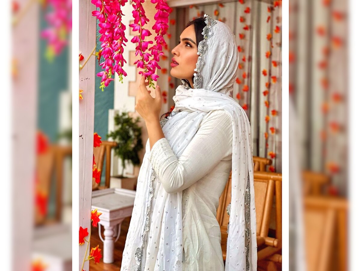 Neha Malik Stunning look in indigenous style | Neha Malik: देशी लुक में ...