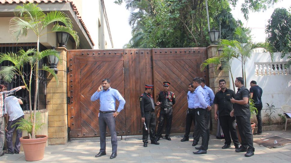 interesting facts about amitabh bachchan house Jalsa, actor purchased ...