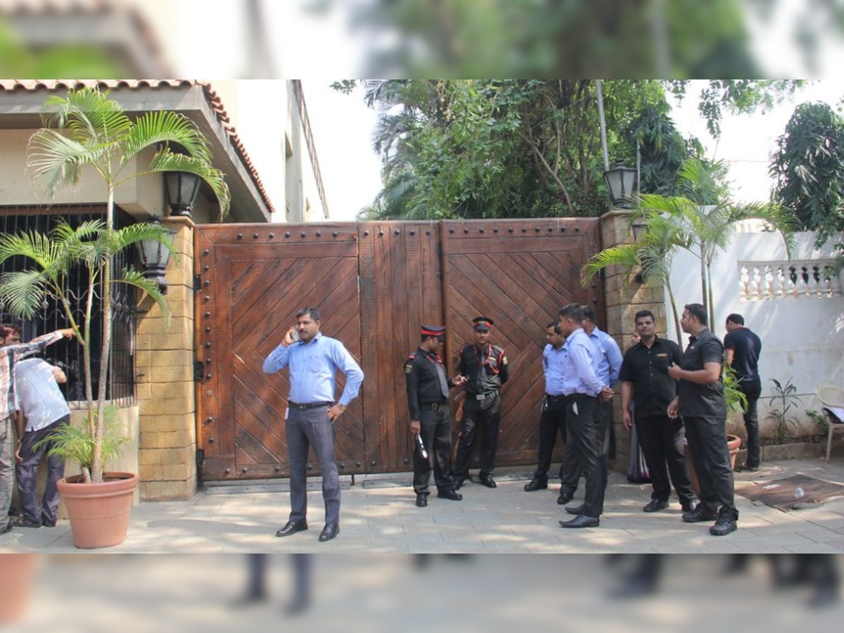 interesting facts about amitabh bachchan house Jalsa, actor purchased ...