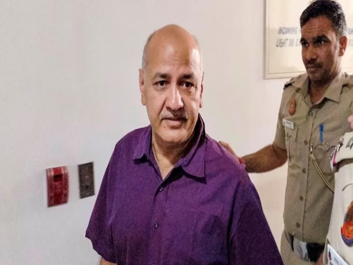 Manish Sisodia Bail by court for 8 hours because he wife is sick ...