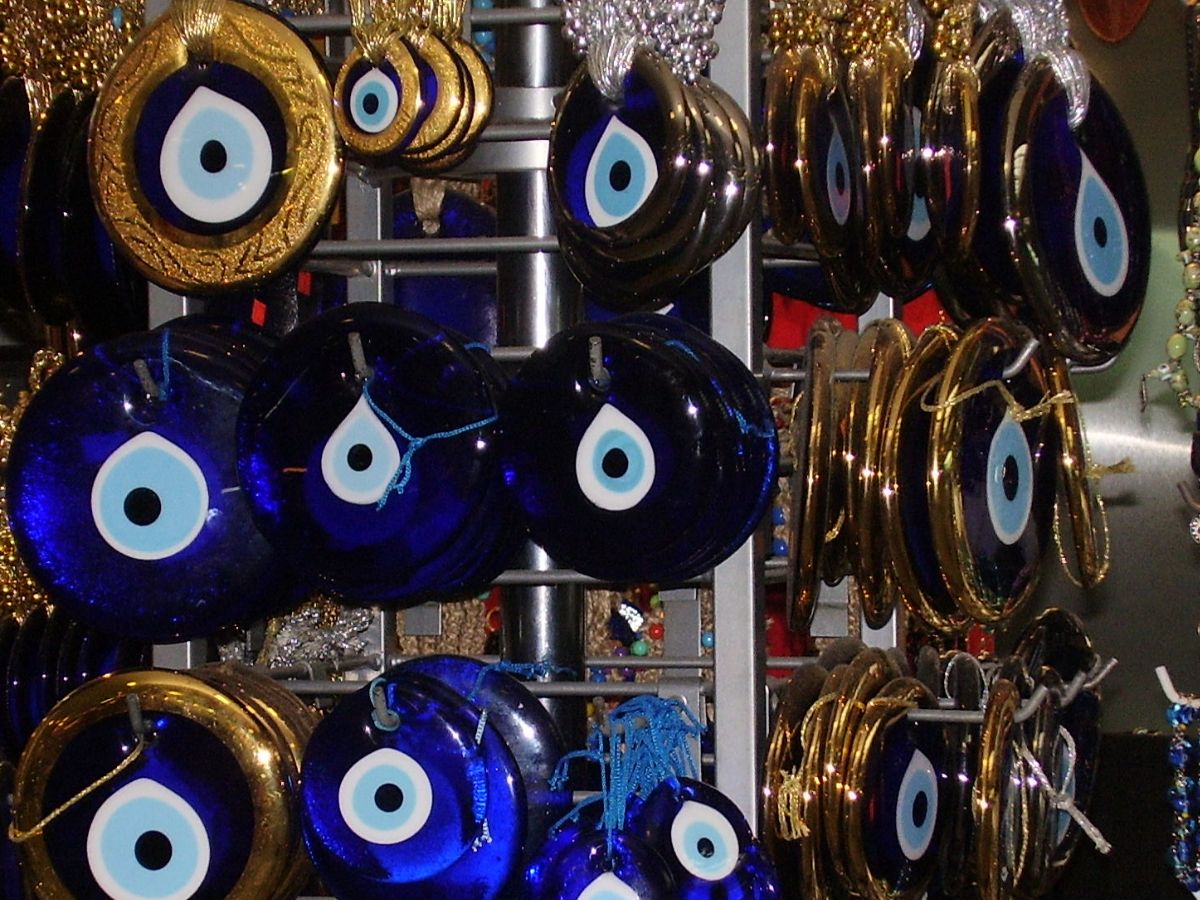 feng shui tips evil eye remove negative eyes get success in career buri ...