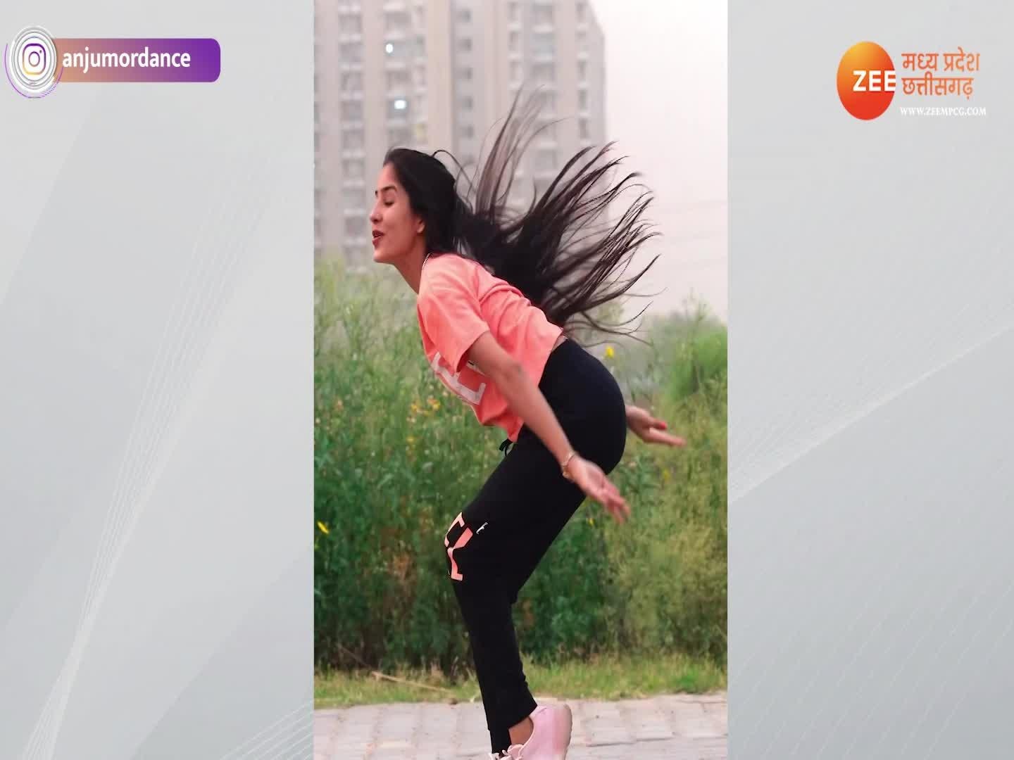 Anju Mor Dance in Moka Soka raju punjabi anu kadyan Song watch interesting video | Moka Soka ...