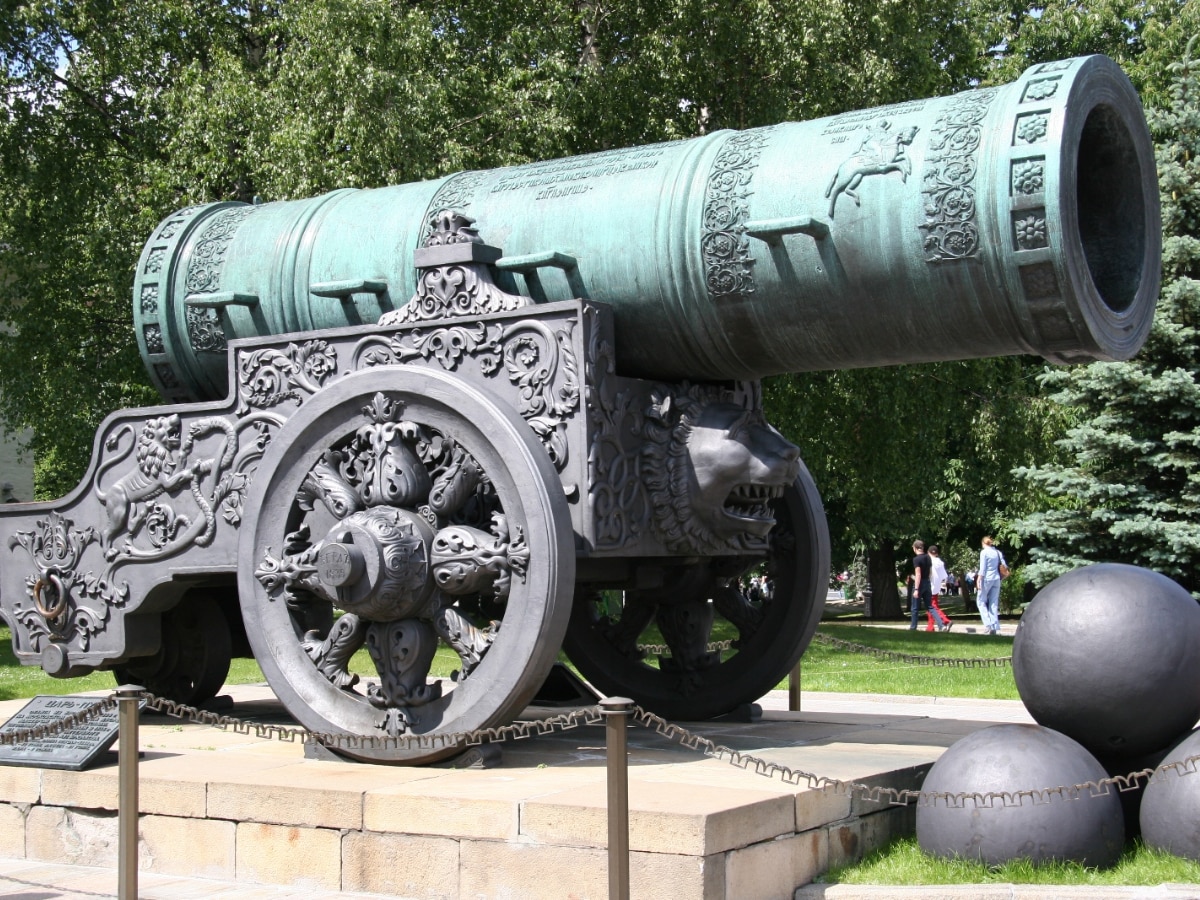Know what is the secret of 21 cannon salute in India and how 21 cannon ...