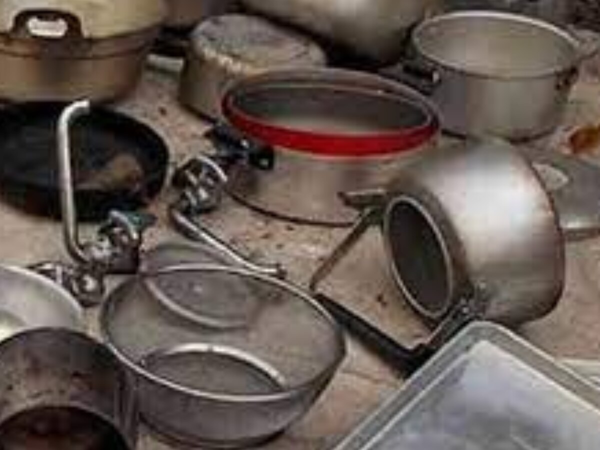 vastu dosh upay remove these things in home otherwise you get poverty money loss know vastu tips ...