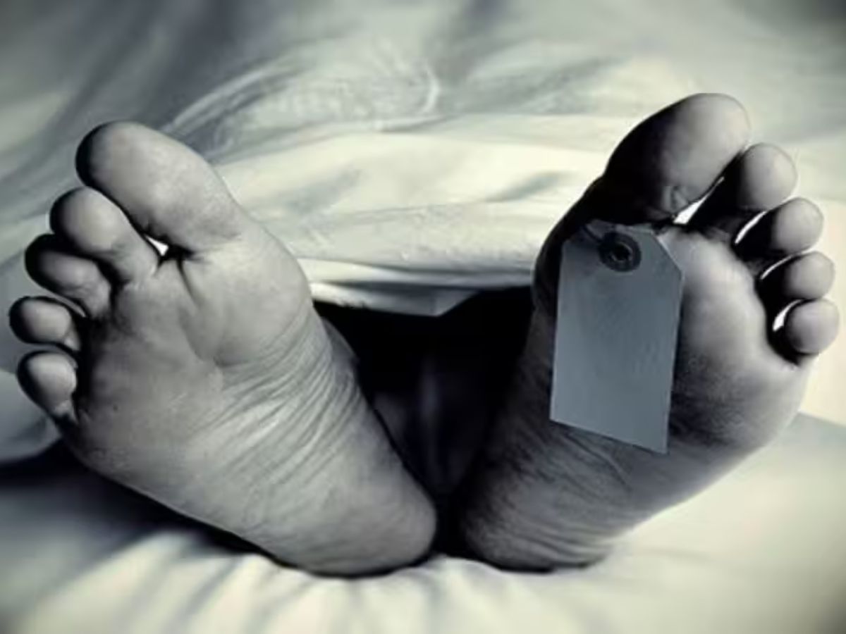 Kasganj Two person claim for one dead body UP Police match finger print ...