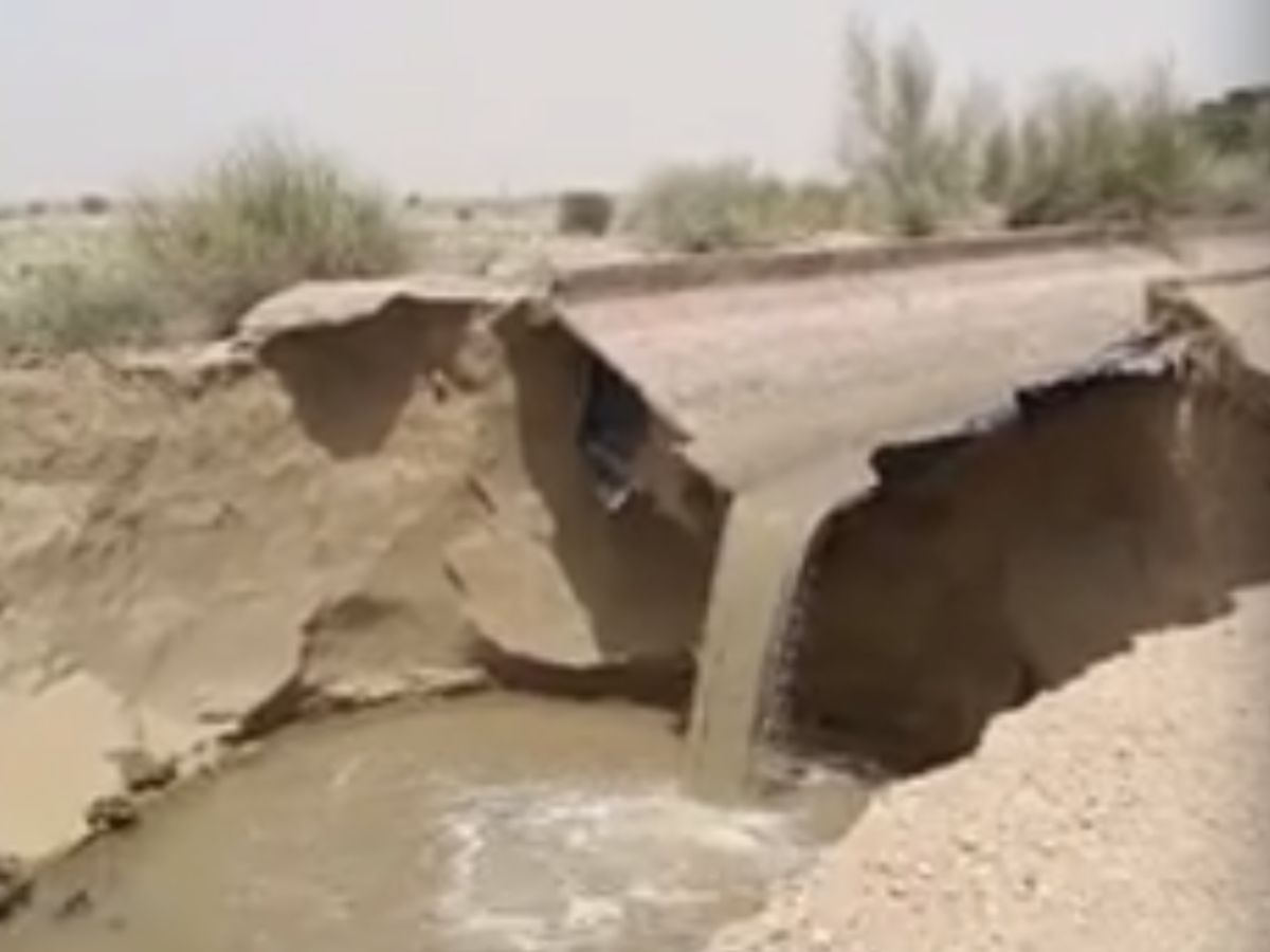 Rajasthan Water came after canal ban in Jaisalmer Nachna 100 feet ...