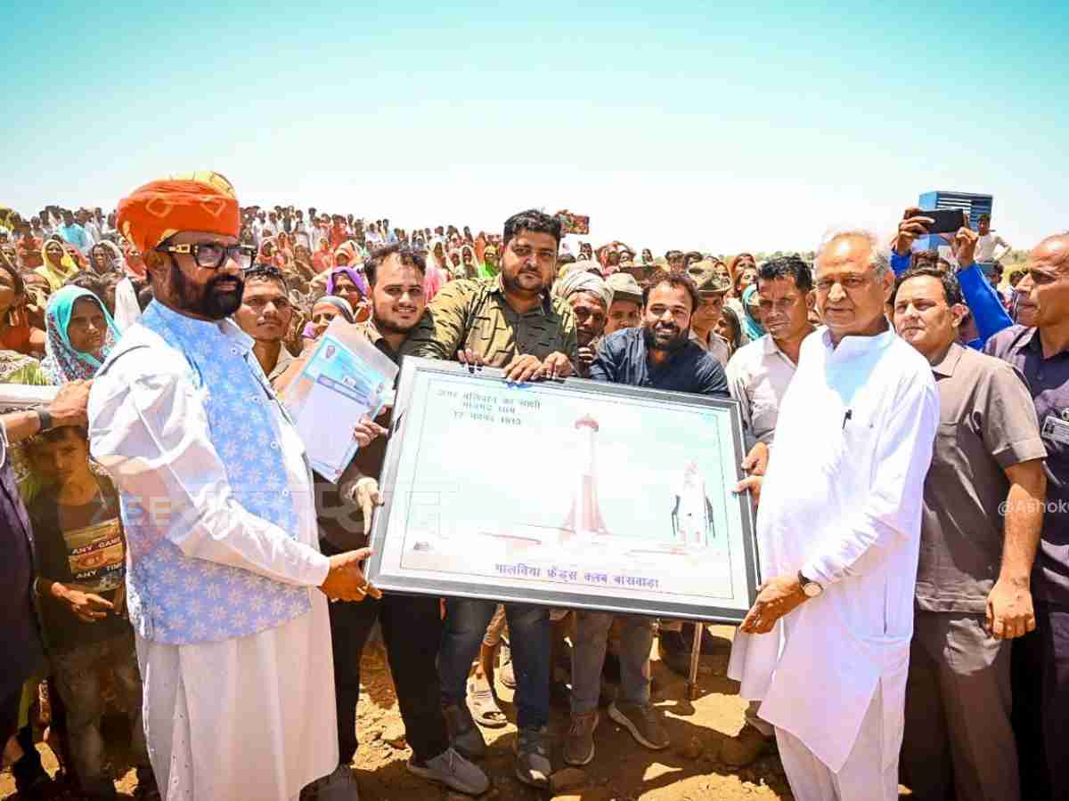 Why is Ashok Gehlot going to Mewar and Vagad again and again will the ...