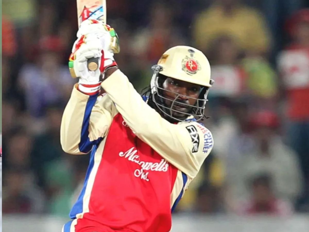 Alishan Sharafu Hits Five Sixes in an Over During Ajman T10 Match ...