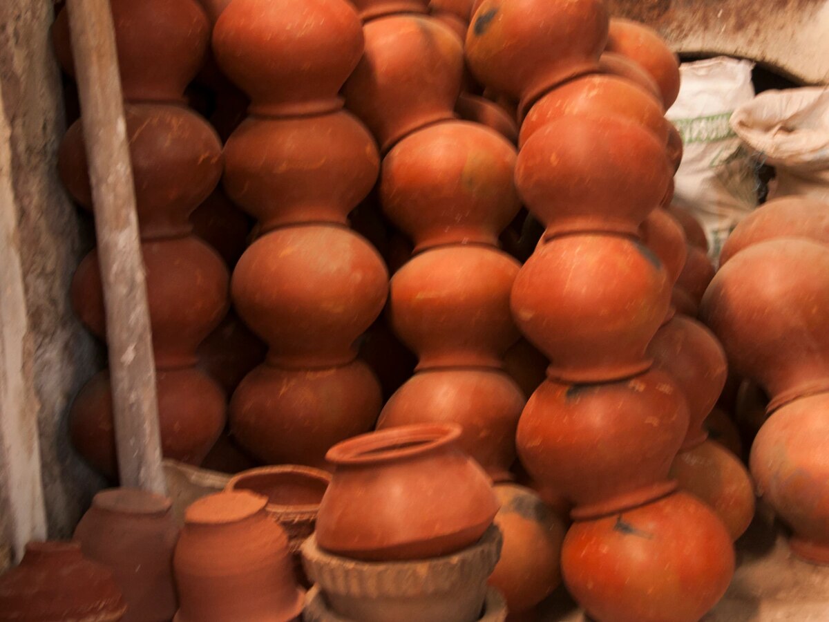 benefits of pot water in hindi how to remove stomach problem lal matke ...