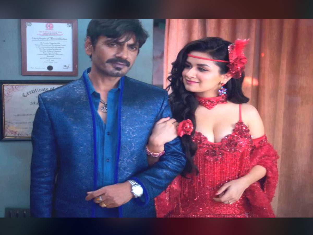 Entertainment News Uproar Over Kissing Scene Of Nawazuddin Siddiqui
