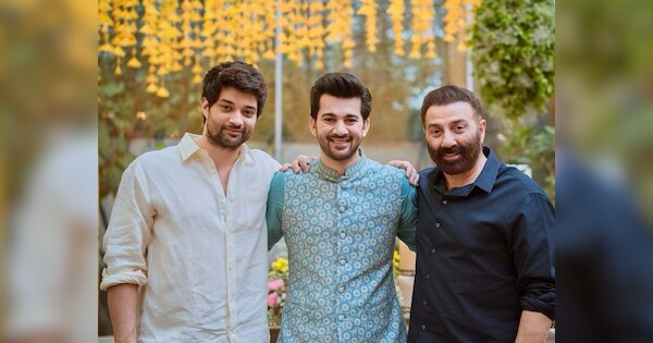 Karan Deol and Nisha mehndi ceremony SUNNY deol applied colorful mehndi ...