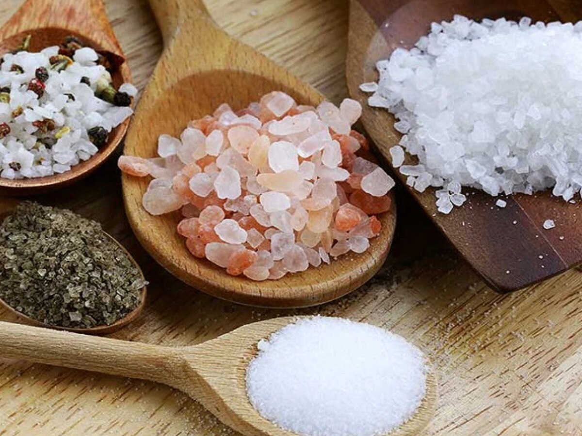 astro tips for salt in hindi Namak ke totke upay arthik tangi karj ...