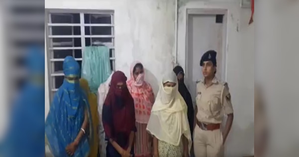 Police Raid in Red Light Area Woman Recovered From Purnia | Police Raid ...