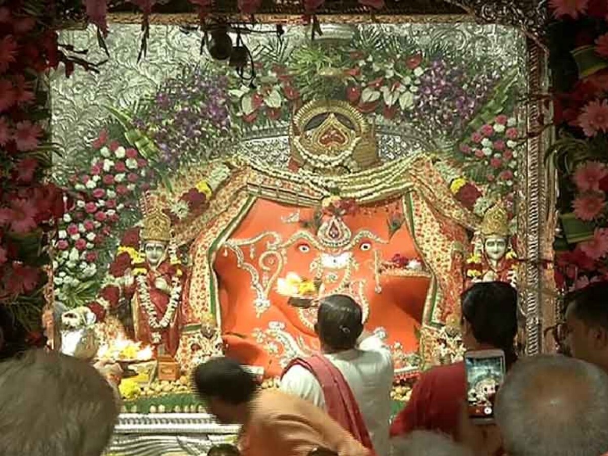 Indore Khajrana Ganesh Mandir Management Deposit Rs 1.81 Crore In Bank ...
