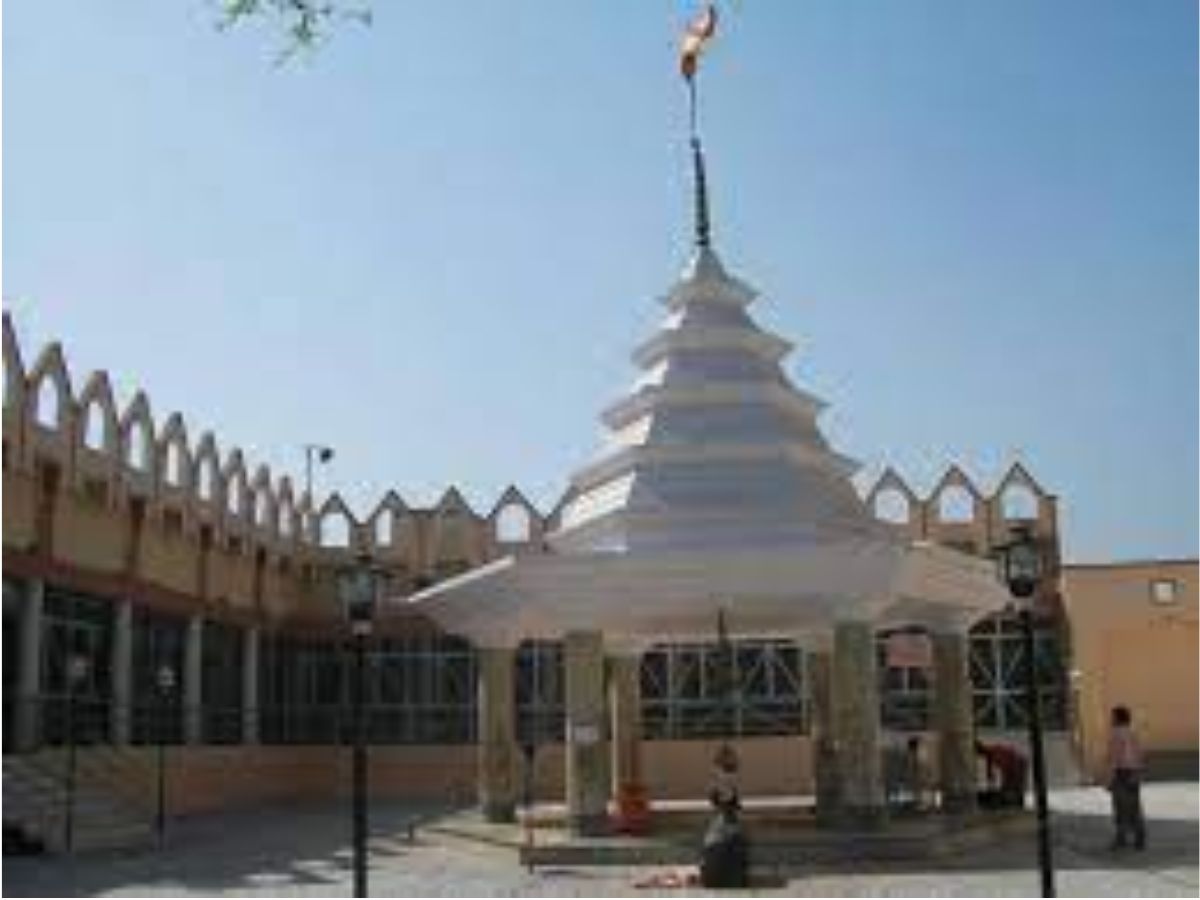 Badaun Biruabari Mandir impose dress code for devotees damaged jeans ...