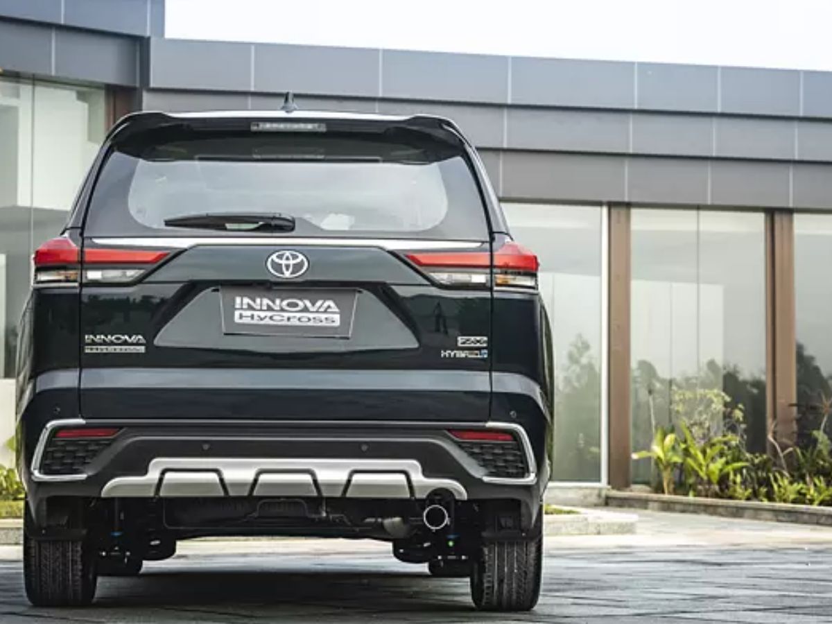 Maruti Suzuki going to launch Invicto MPV in india rival of Toyota ...