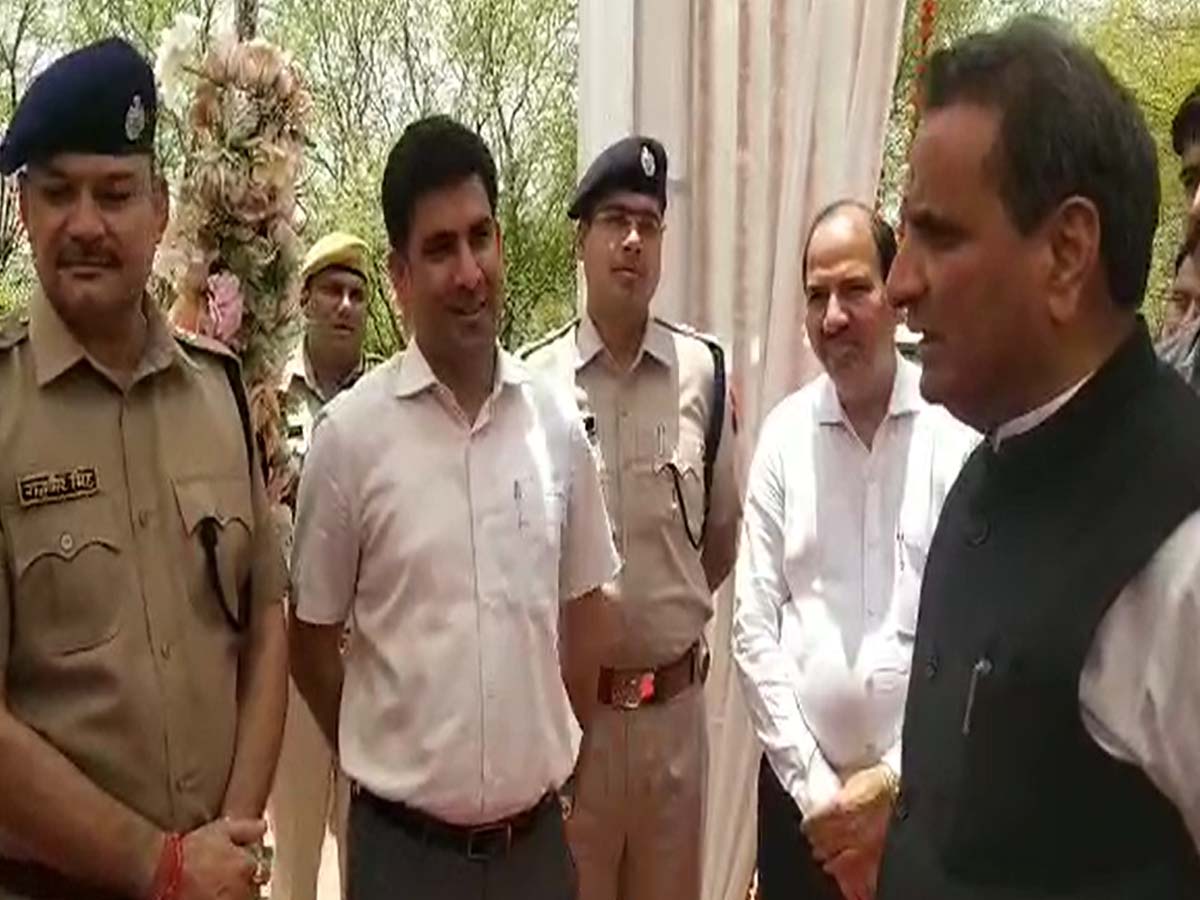 Sawai Madhopur News Restoration of Castle Jhumar Bawdi RTDC President ...
