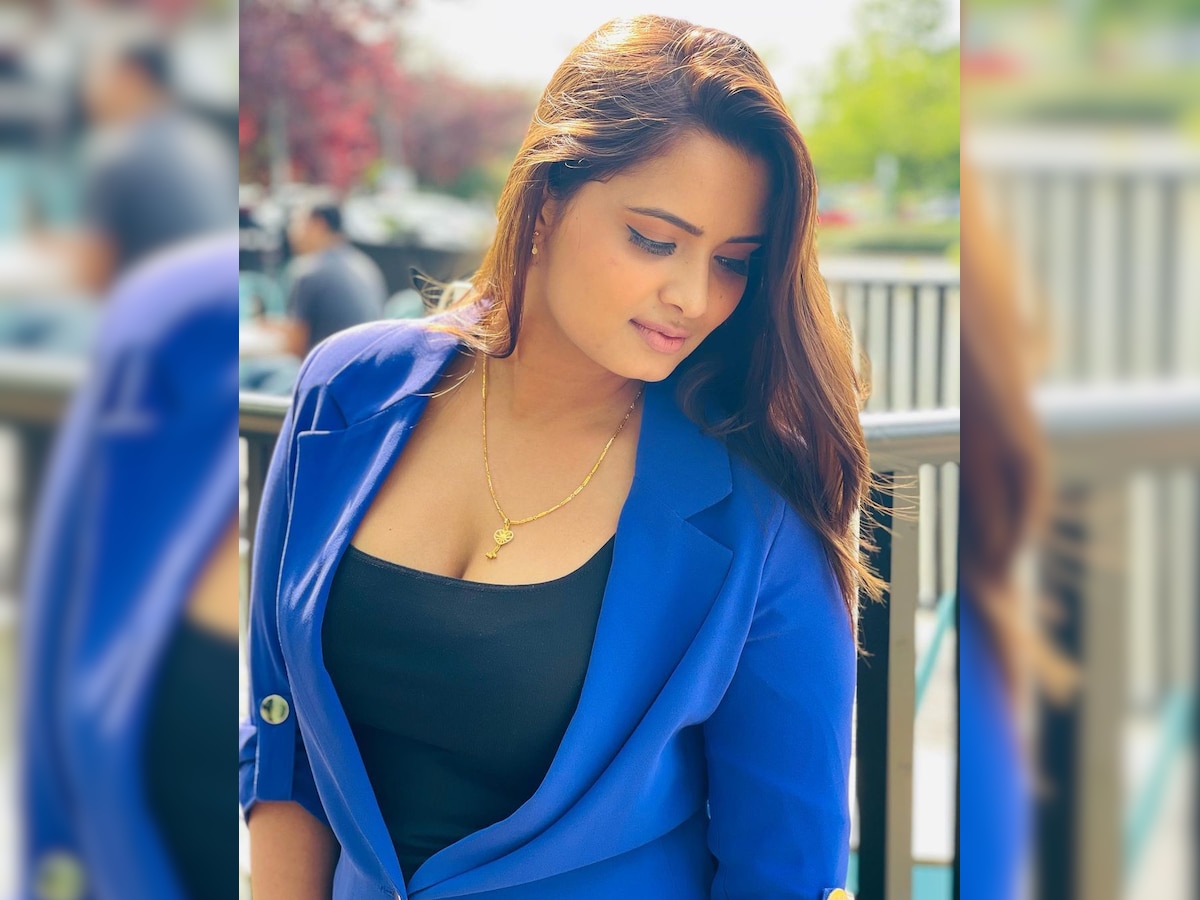 Bhojpuri Actress Neelam Giri added cuteness to her bossy look see ...
