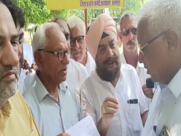karnal news RMP Doctors Protest doctors sitting on dharna against ...