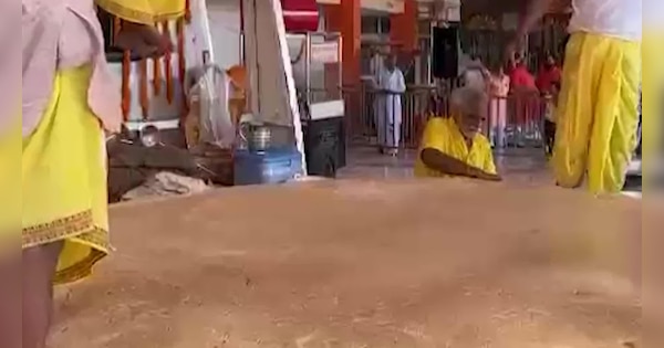 sikar devipura siddha peeth balaji hanuman mandir 2700 kg rot prasad ...