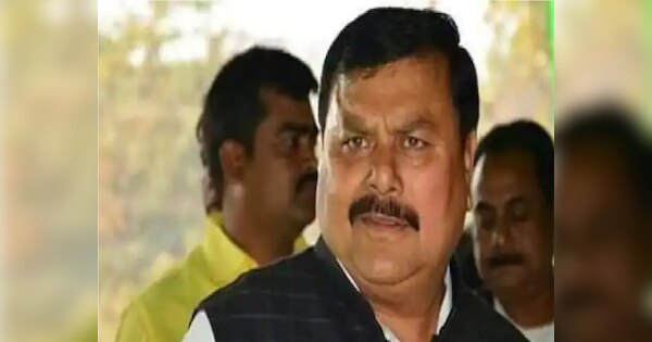 Minister Surendra Prasad Yadav Threat 11 Crore Reward Placed On The ...