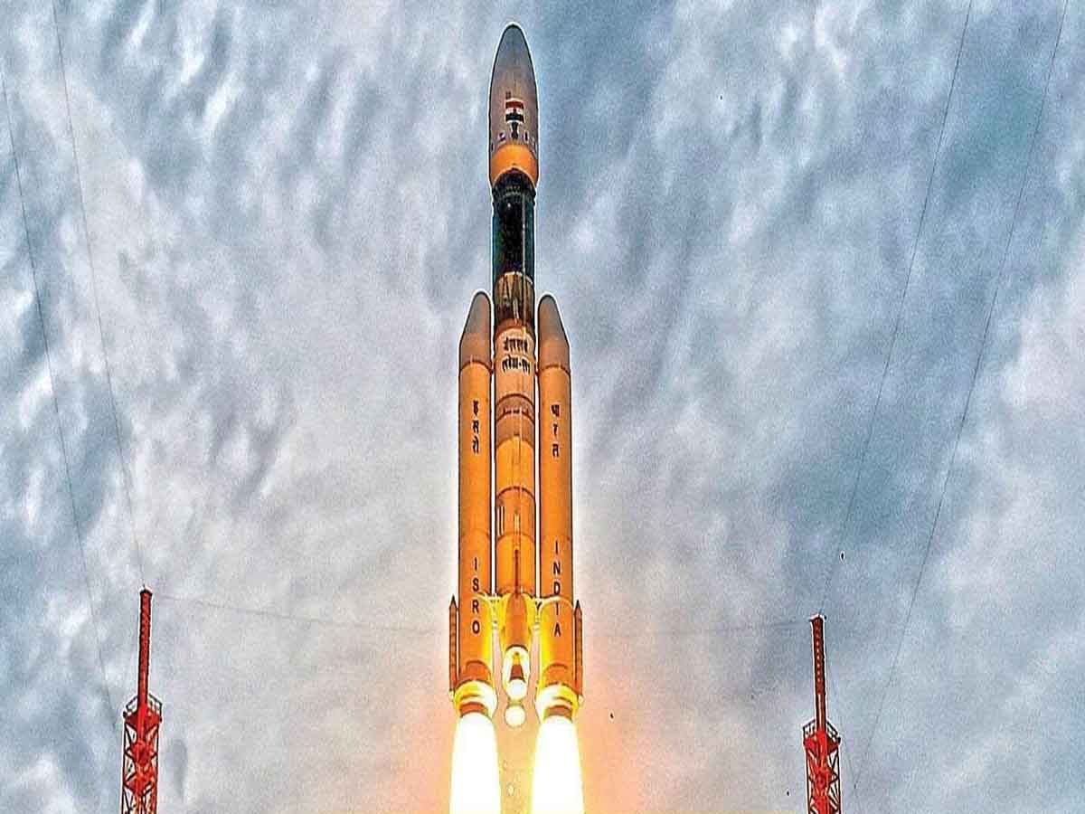 'The New York Times' praises India's space program, rocket carried to ...