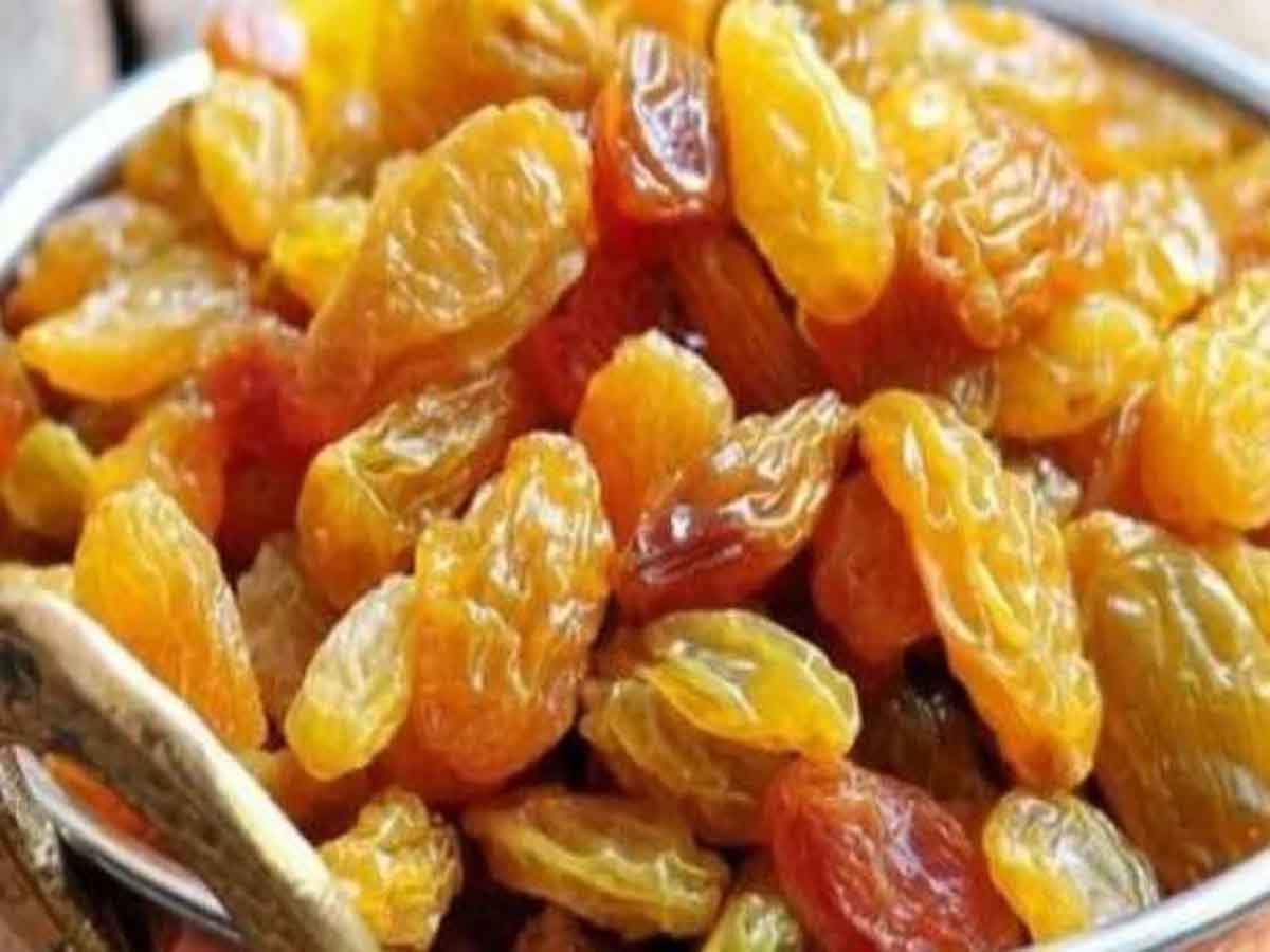 Kishmish Benefits Only 8 to 10 raisins eat bhigi kishmish ke fayde ...