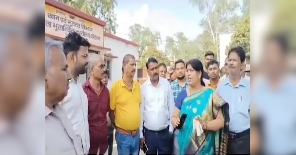 Koderma MLA Dr. Neera Yadav furious after seeing the mess reprimanded ...