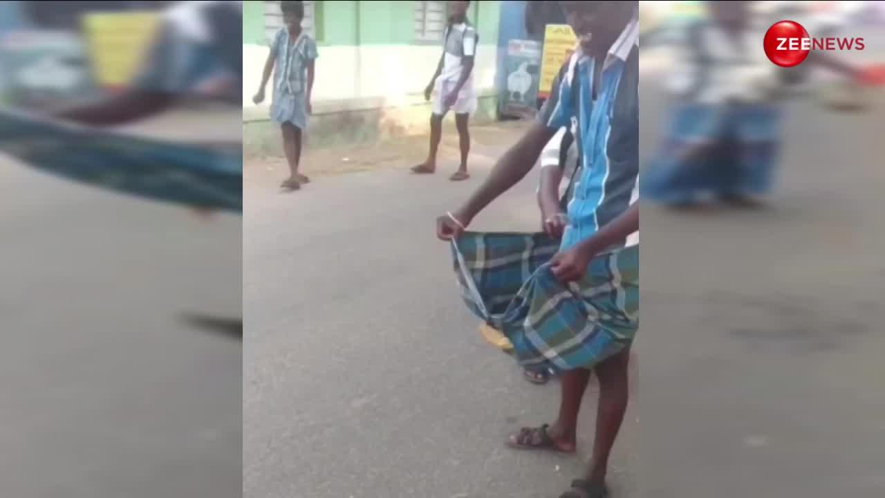chameleon entered uncle dhoti see what happened next you will be ...