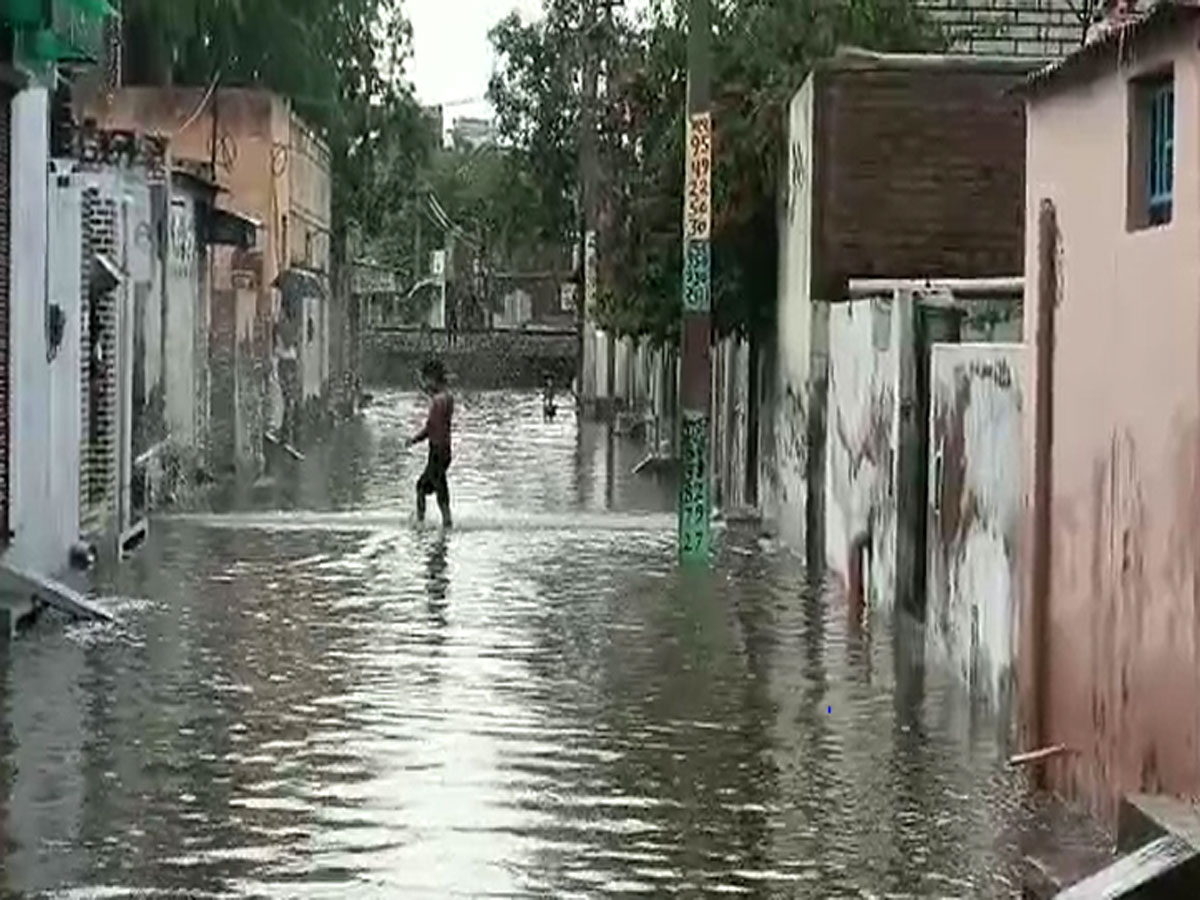 Churu Weather News Flooded areas red alert issued for rain | Churu ...