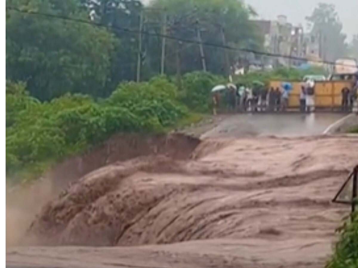yamuna water level flood alert route connecting Morni with Panchkula ...