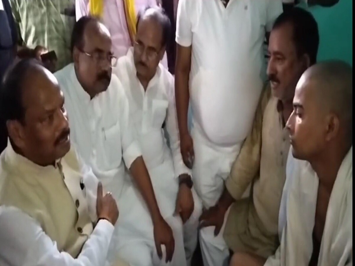 Raghuvar Das reached to meet Vijay Singhs family accused Nitish ...