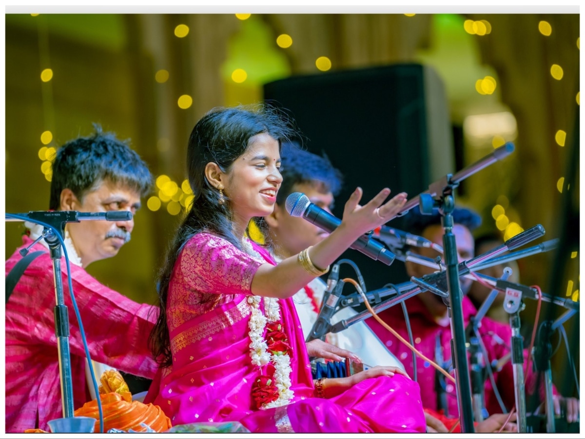 Bhojpuri singer Maithili Thakur See photos | Maithili Thakur: मैथिली ...