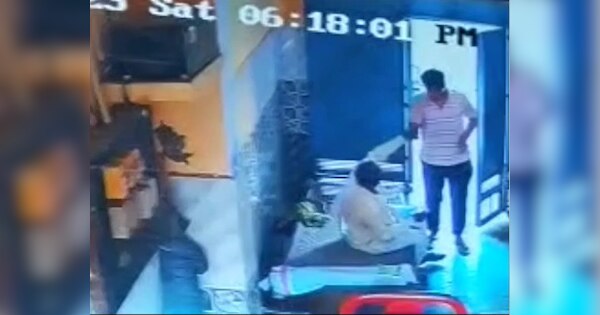 Baghpat Goons firing on Daroga with Pistol incident captured in CCTV UP ...