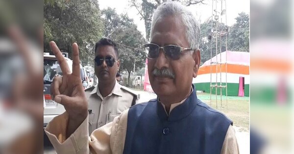 Qamrul Hoda retaliated on Jitan Ram Manjhi's statement, said- Tribals ...