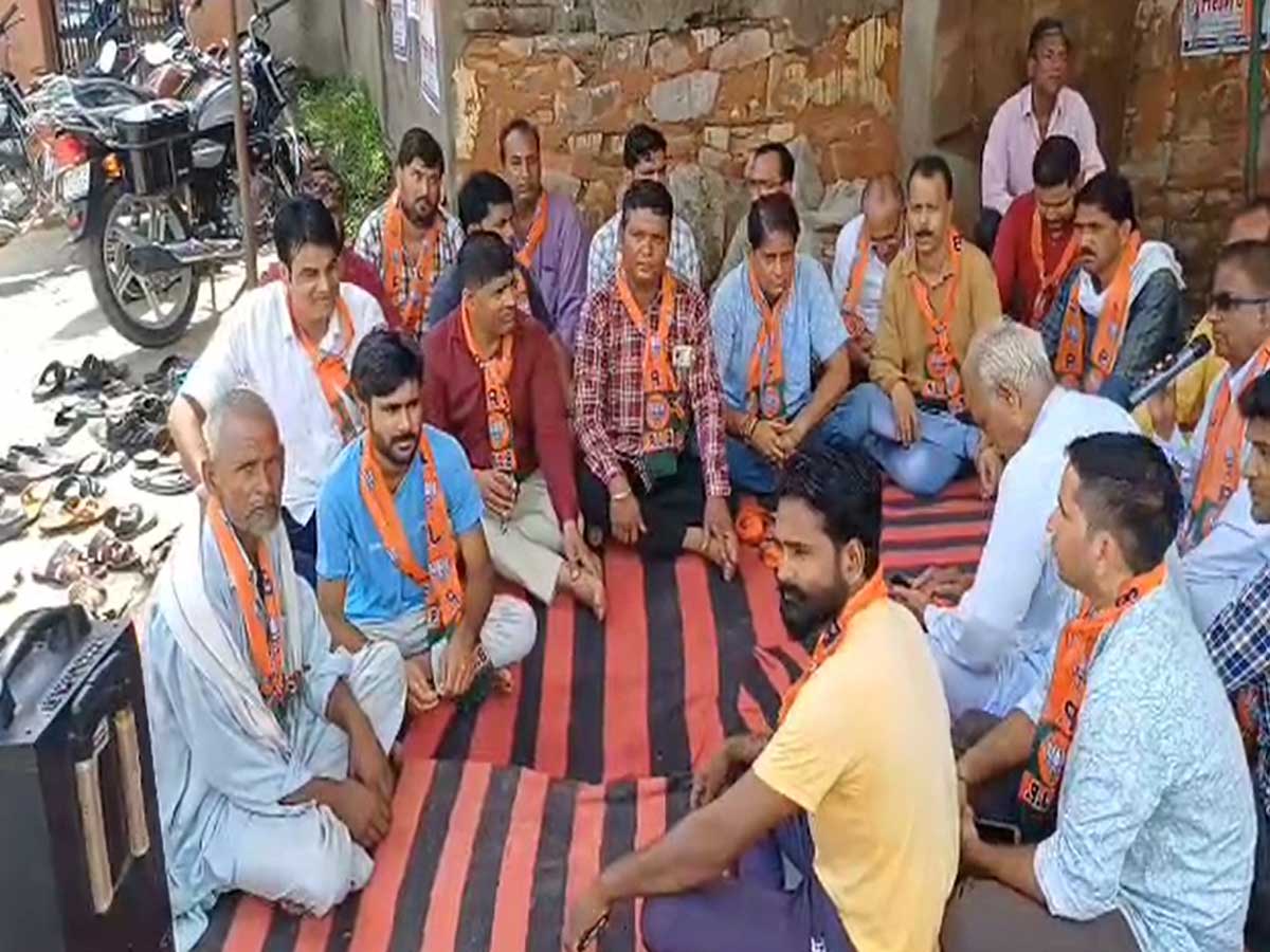 Chomu Front opened against EO Jitendra Meena in BJP accused of scam of ...