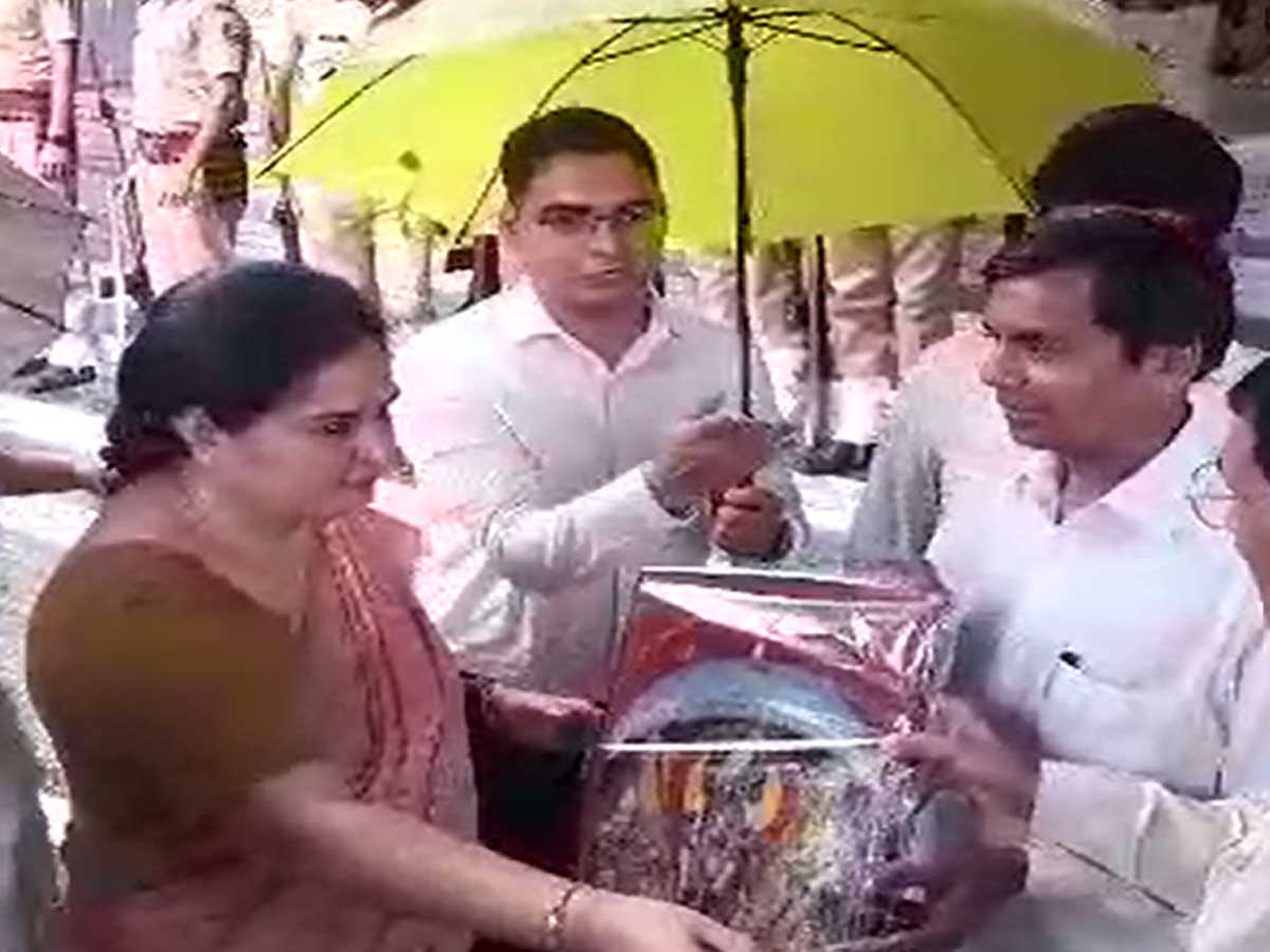Rajasthan Chief Secretary Usha Sharma on Karauli tour inspected medical ...