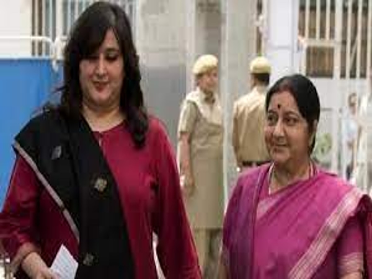 BJP appoints Bansuri Swaraj as delhi state unit secretary Sushma Swaraj Daughter Virendra ...