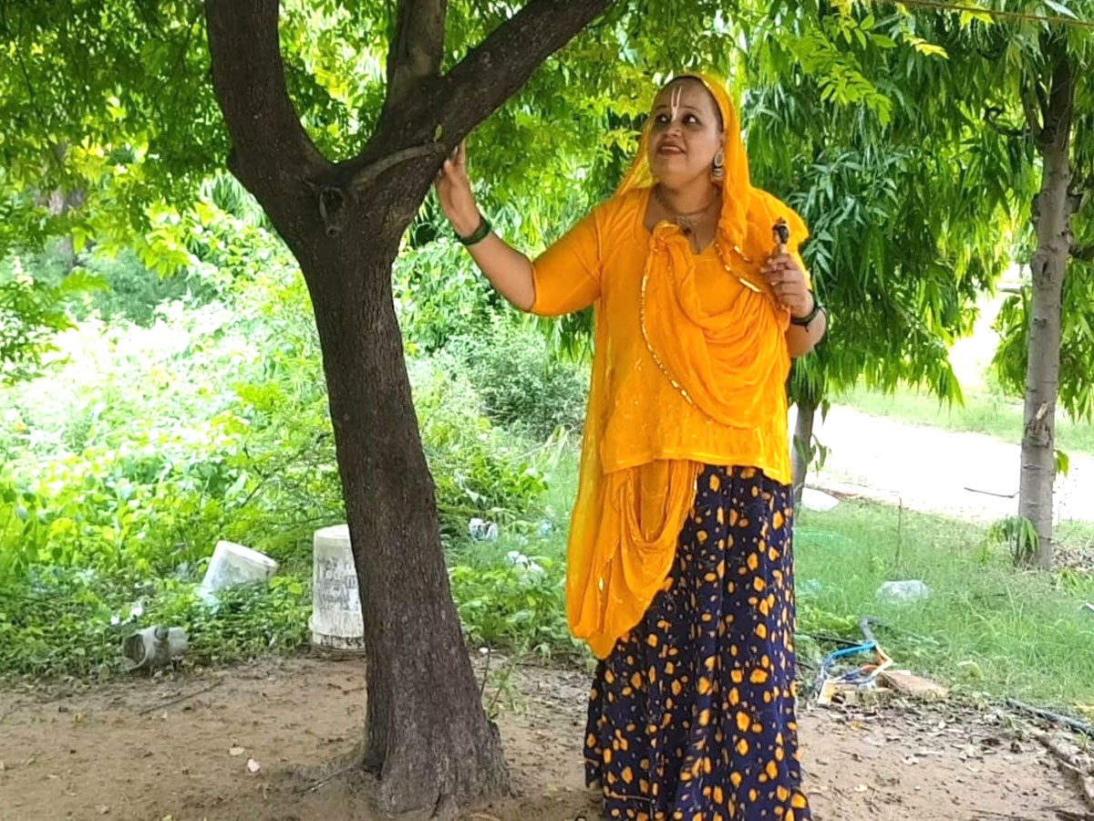 trending news moradabad muslim lady shabnam become hindu meera in ...