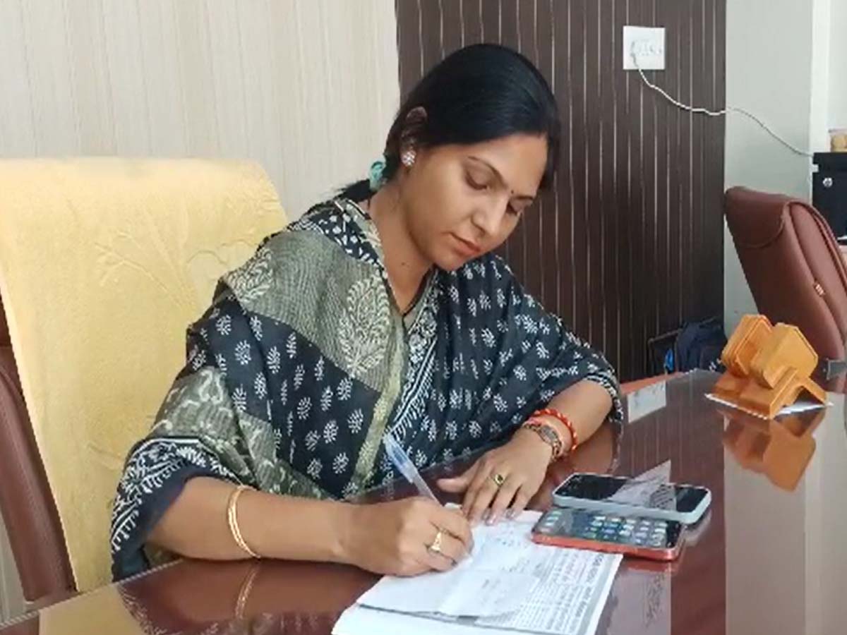 Alwar News BJP Dr Shanu Yadav attacked Behrod MLA| Alwar News: बीजेपी ...
