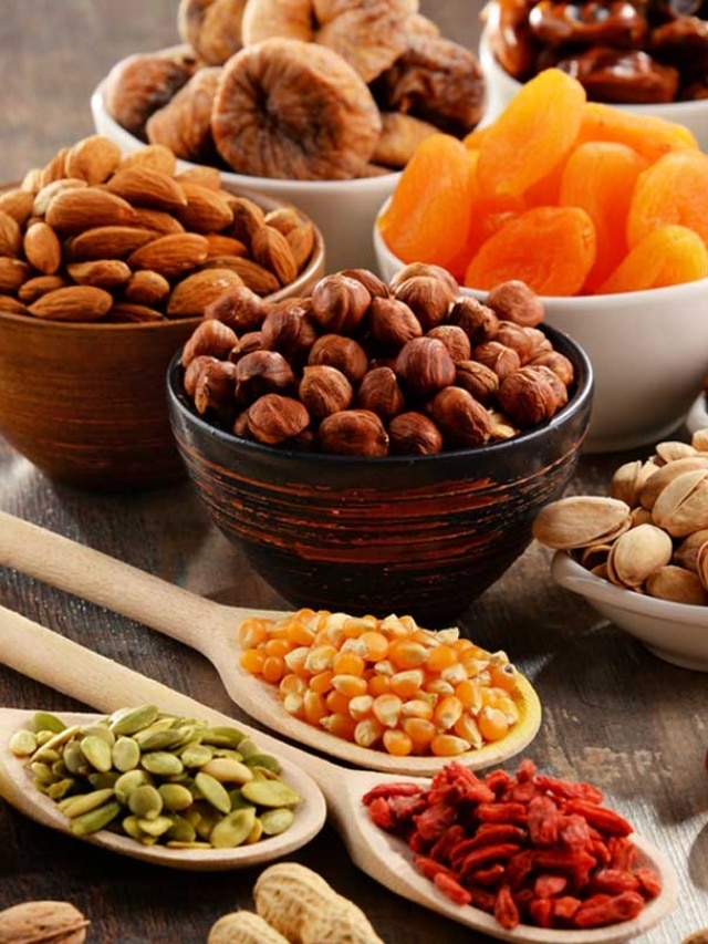 Dry Fruits Storage Tips Keep Fresh For Long Time Know Meve Kaise Rakhen ...