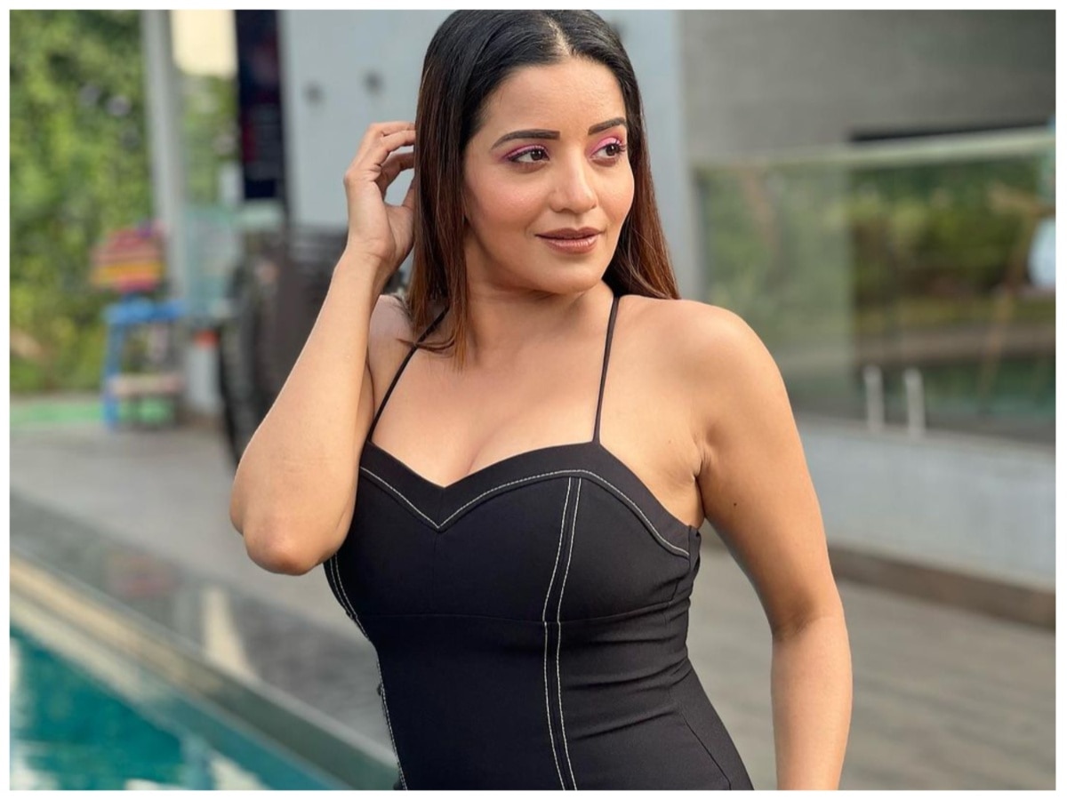 Bhojpuri Actress Monalisa looks gorgeous in a bodycon dress | Monalisa News: बॉडीकॉन ड्रेस में ...